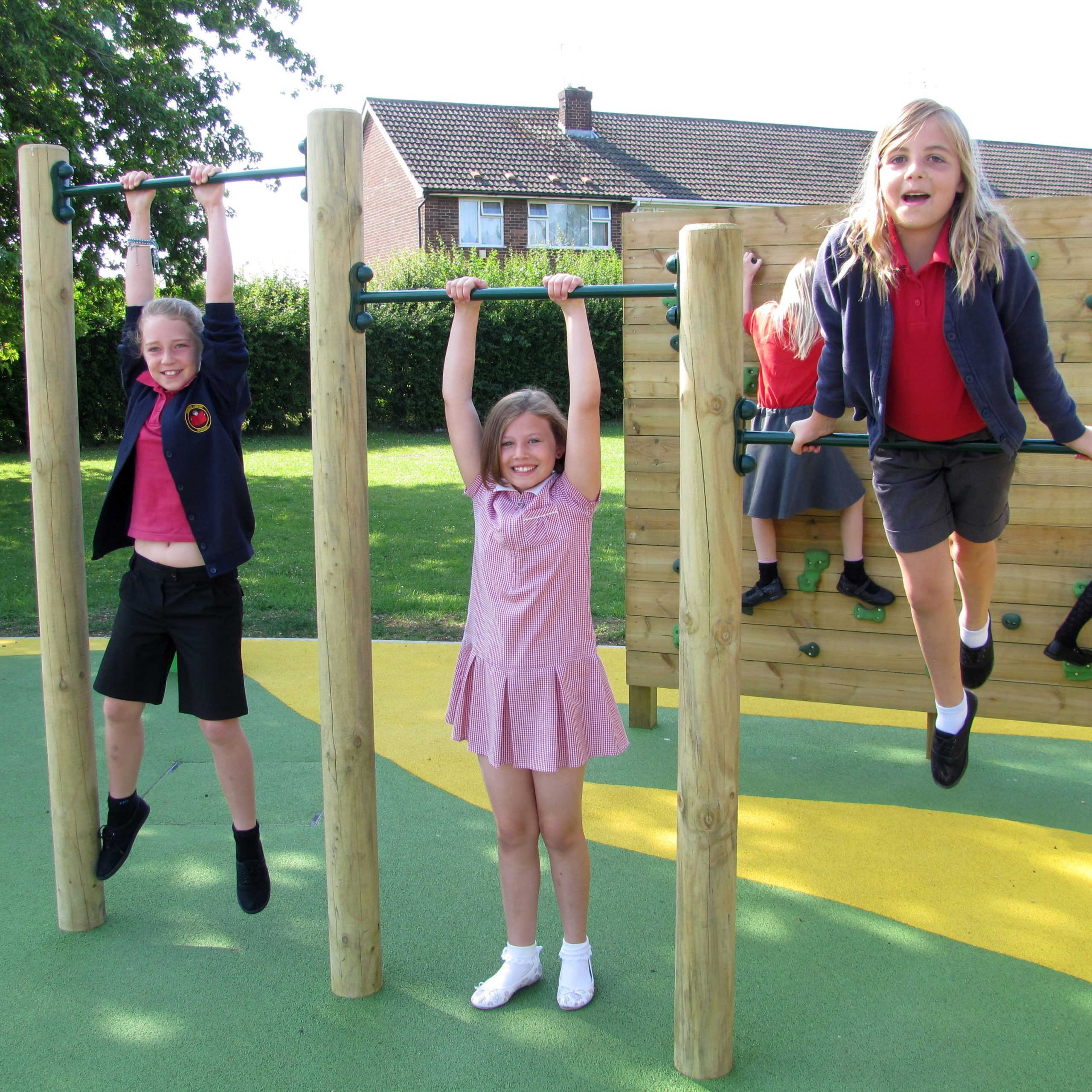 Pull Up Bars - Playtime By Fawns